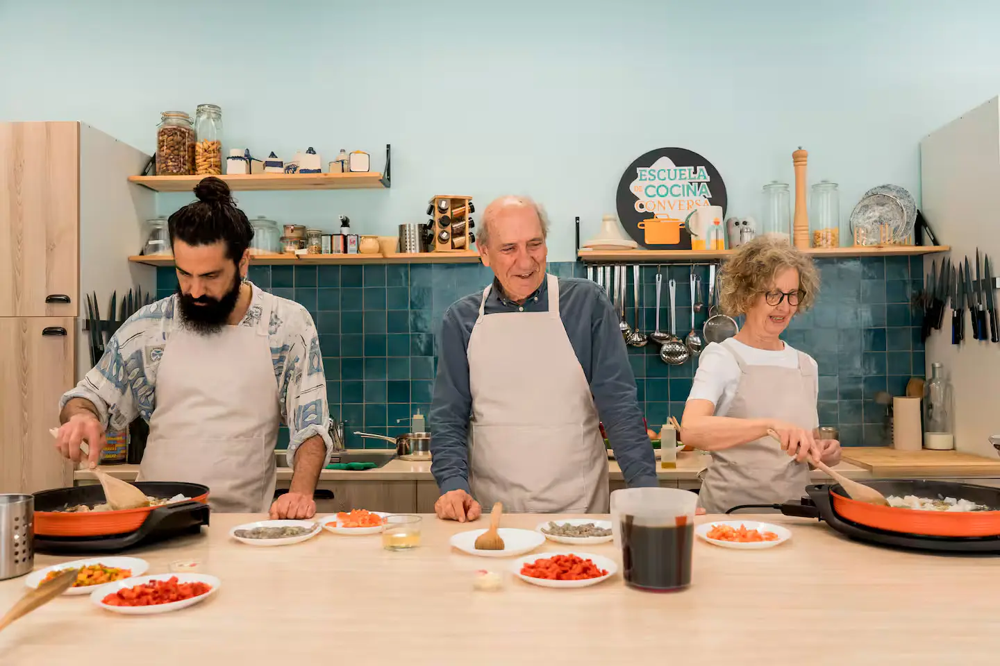 Cooking Class: Traditional Paella and tapas with drinks | Escuela de ...